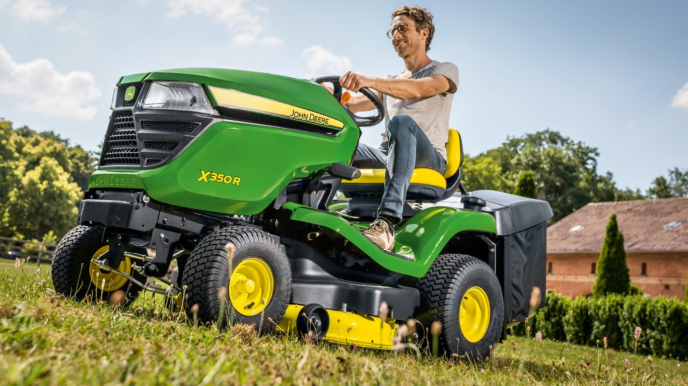 X350R | X300 Serie | Zitmaaiers en tuintrekkers | John Deere NL
